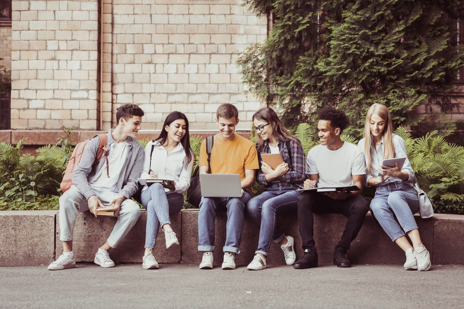 Tips For Surviving Freshers’ Week 2023 | Developing a Student